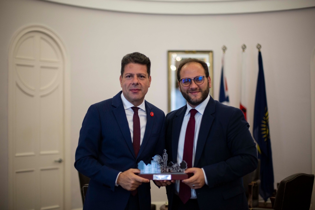Castellar Mayor And Group Visit Gibraltar - Your Gibraltar TV (YGTV)