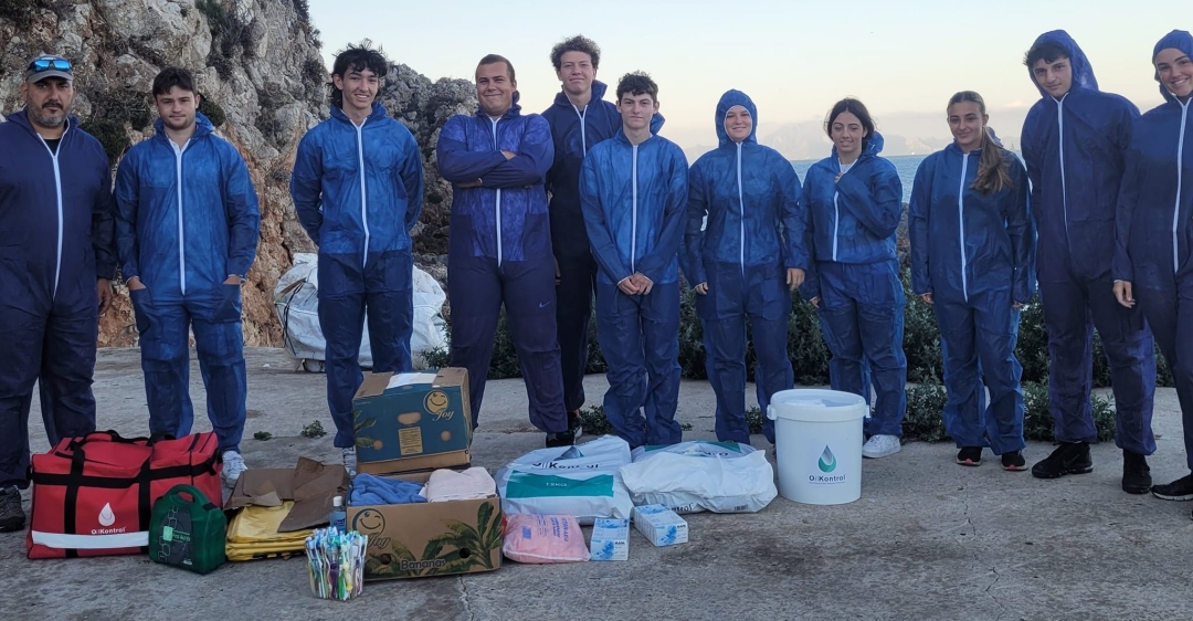 Nautilus Project Praise Summer Youth Monitors Following Clean Up Of Oil ...