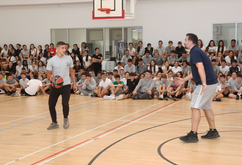 Basketball Legend Carlos Cabezas Visits Westside and Bayside Schools ...