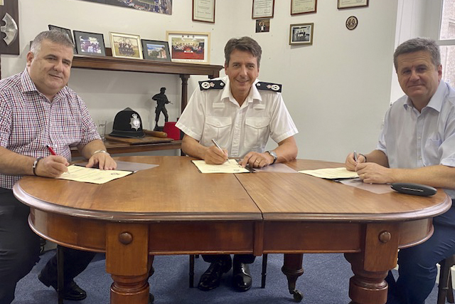 Gibraltar Defence Police Federation Signs New Agreement - Your ...