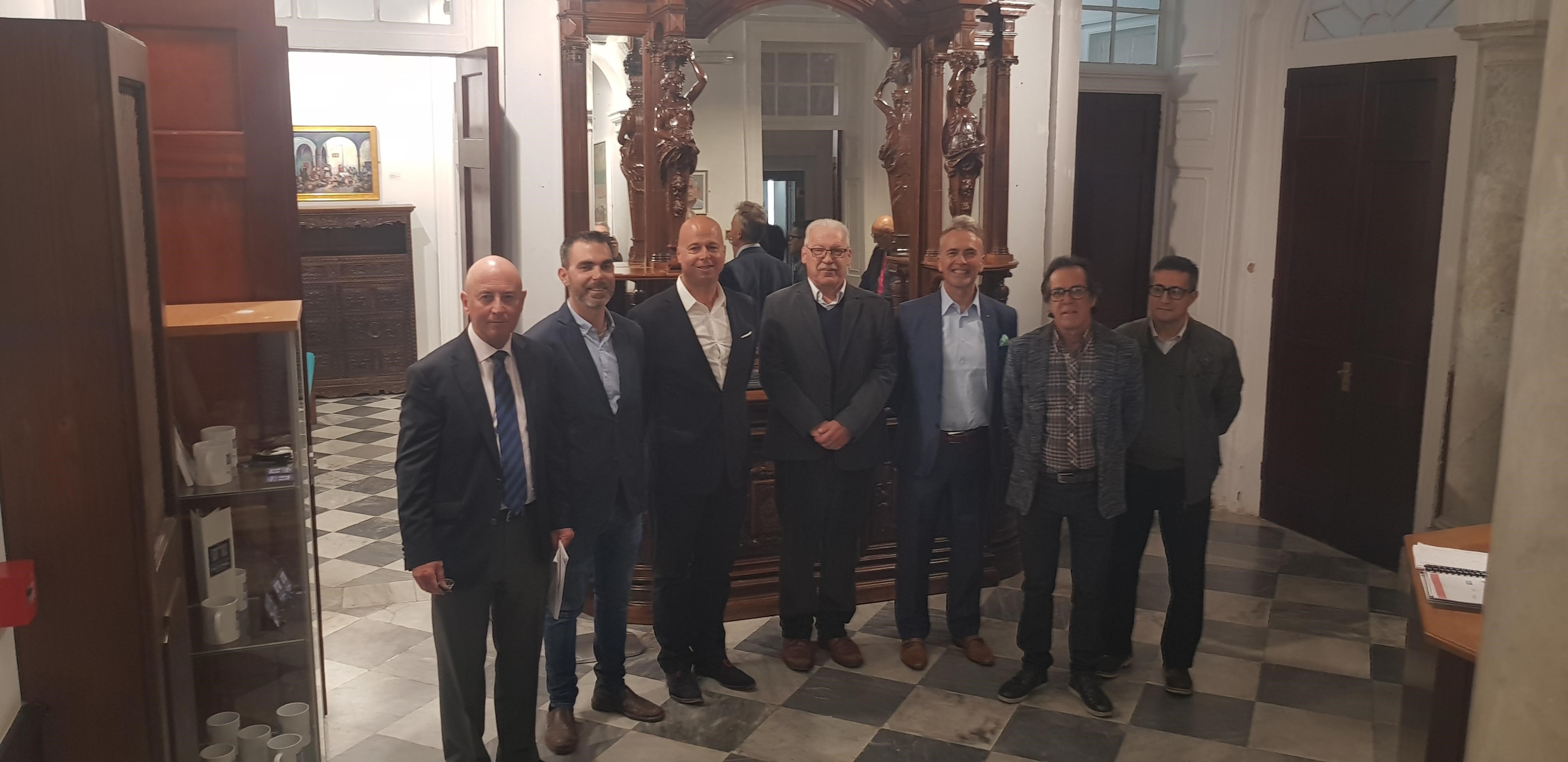 Restoration Of Antique Mirrored Sideboard Belonging To The Larios ...