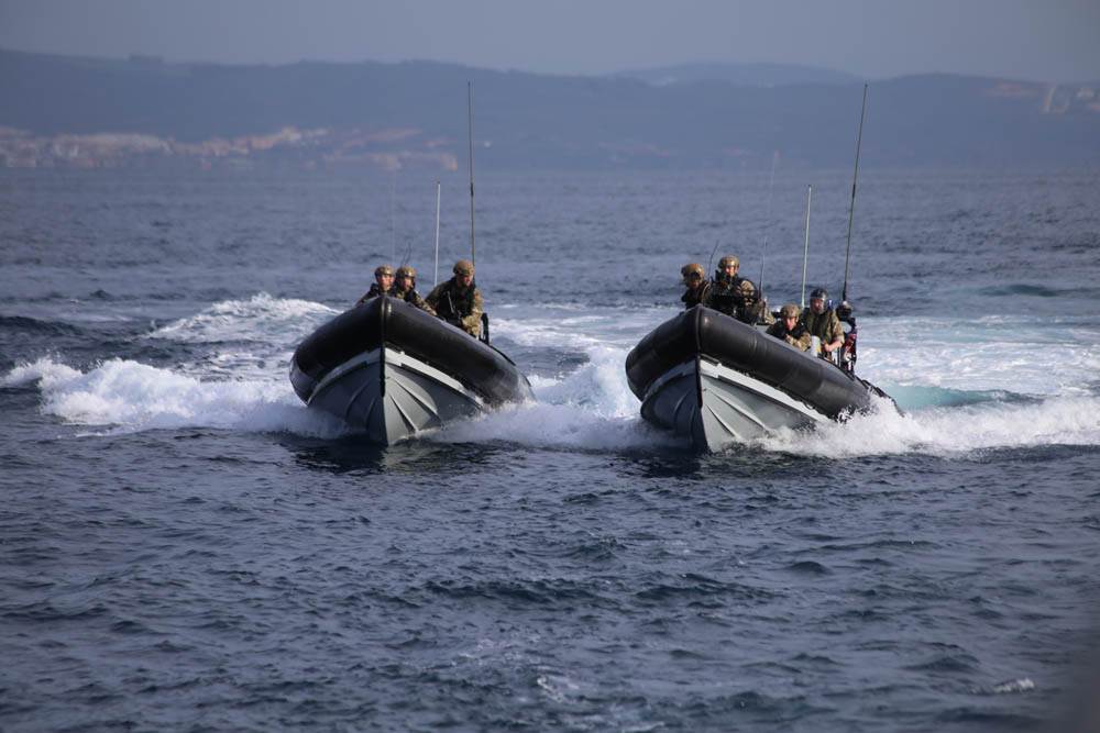 Mar 25 - Gib Squadron Conduct Boarding Exercise With HMS Richmond ...