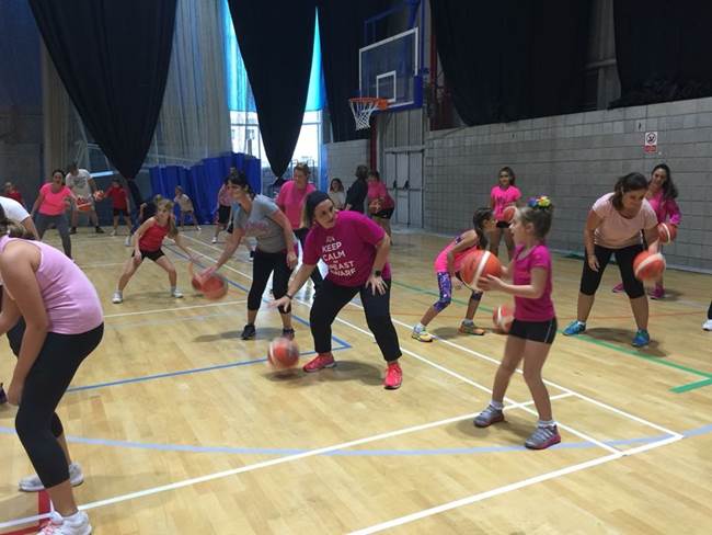 Oct 20 – Mini Basketball Session For Breast Cancer Support Gibraltar ...