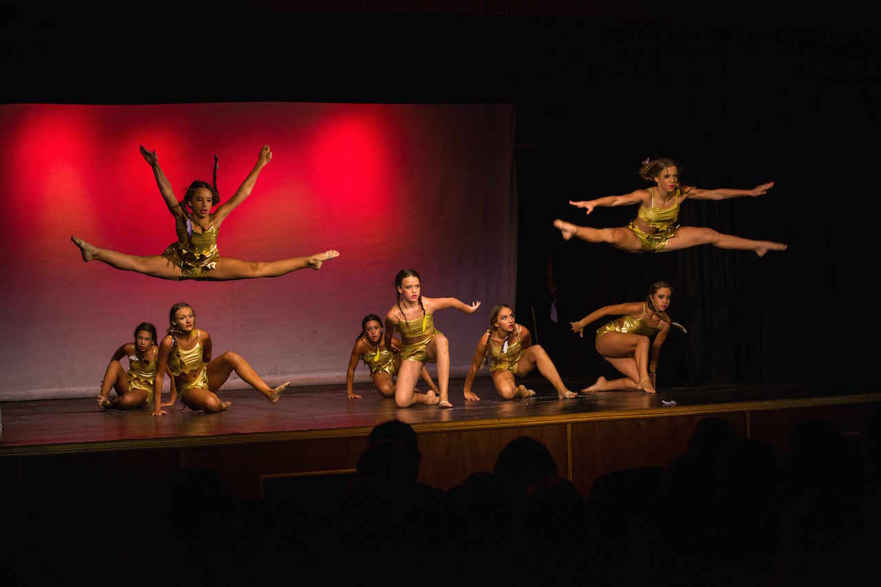 Sep 14 - More Than 100 Dancers Take Part In Dance Extravaganza - Your ...