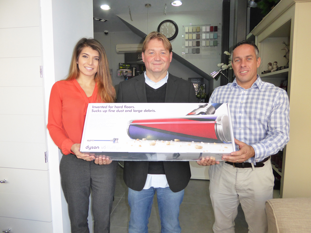 Dec 17 - AquaGib Winners Pick Up Their Prizes - Your Gibraltar TV (YGTV)
