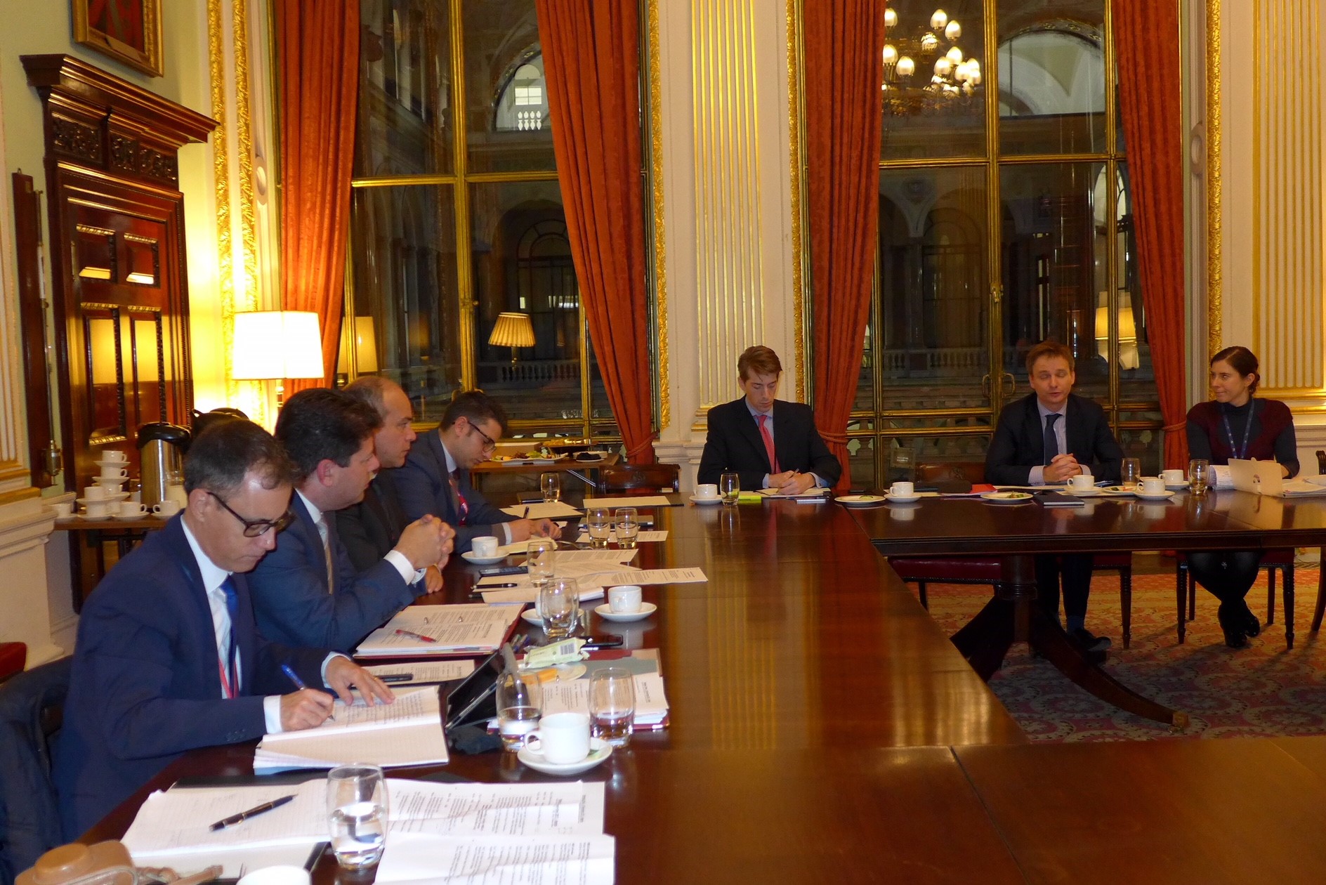 Nov 15 - Gibraltar Delegation In Seven Hours Of Detailed Brexit ...