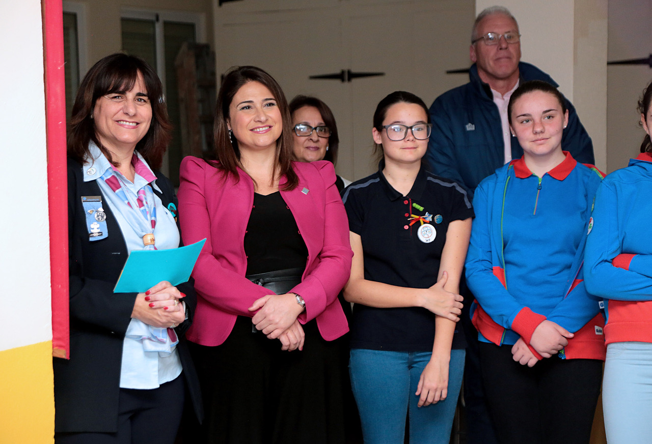 Mar 09 - Girlguiding Gibraltar Mark International Women's Day - Your ...