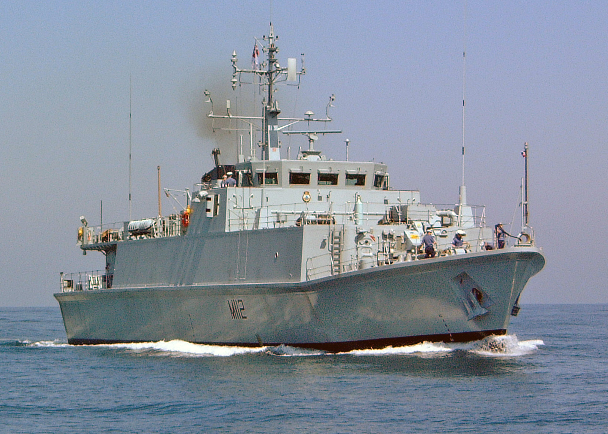 Aug 18 - Royal Navy Minehunter HMS Shoreham Calls Into Gibraltar - Your ...