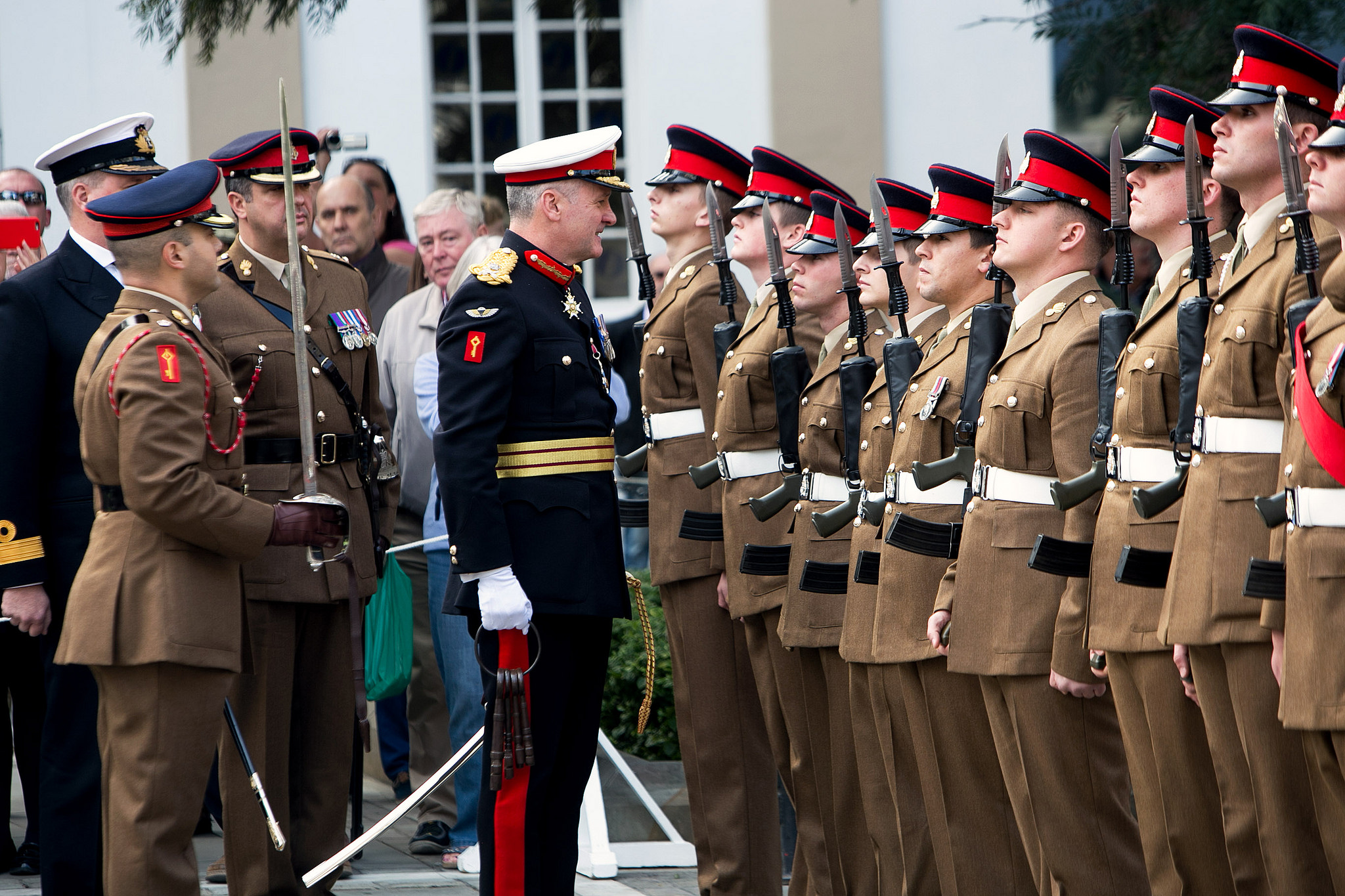 Jan 19 - Warm Welcome For Gibraltar's New Governor Lieutenant General ...