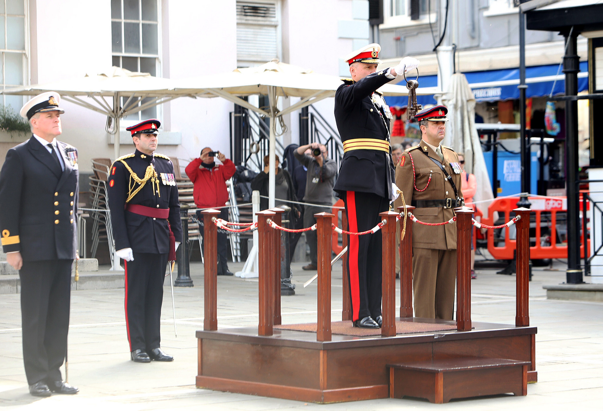 Jan 19 - Warm Welcome For Gibraltar's New Governor Lieutenant General ...